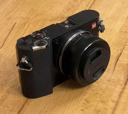Фотоаппарат YI M1 micro 4/3 12-32