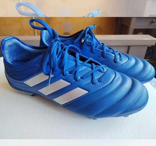 Футбольные бутсы Adidas Copa