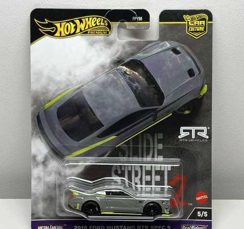 Hot wheels premium 2018 Ford Mustang