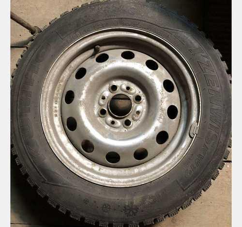 Kumho I'Zen Wis KW19 175/65 R14 82T