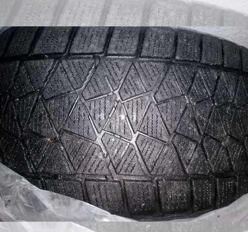 Bridgestone Blizzak Ice 225/60 R17 B