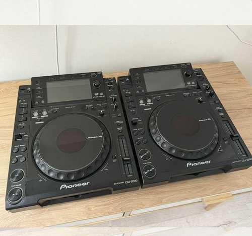 Pioneer CDJ-2000