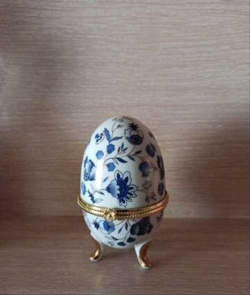 Шкатулка для украшений в форме яйцо
