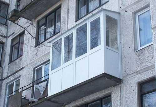 Балкон с крышей, пластиковые окна