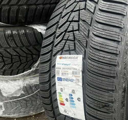 Hankook Winter I'Cept Evo 3 W330A 265/40 R22 106W