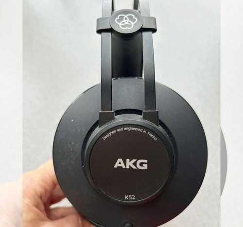 Наушники студийные akg k52