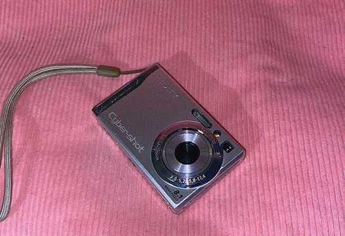 Стальной винтажный Sony Cyber Shot фотоаппарат