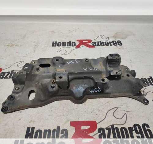 Балка подвески передняя Honda Civic 5D 8 FK R18A2