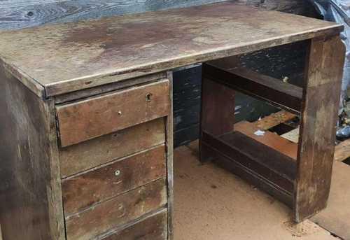 Письменный стол старинный