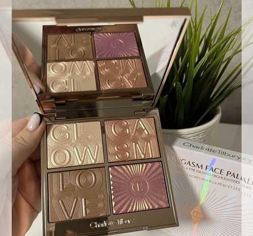 Charlotte Tilbury Glowgasm палетка для лица