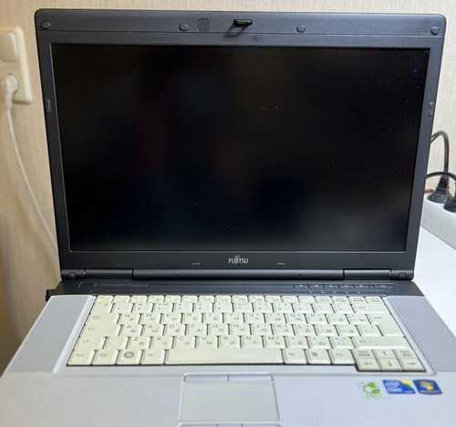 Ноутбук Fujitsu lifebook E780 i5