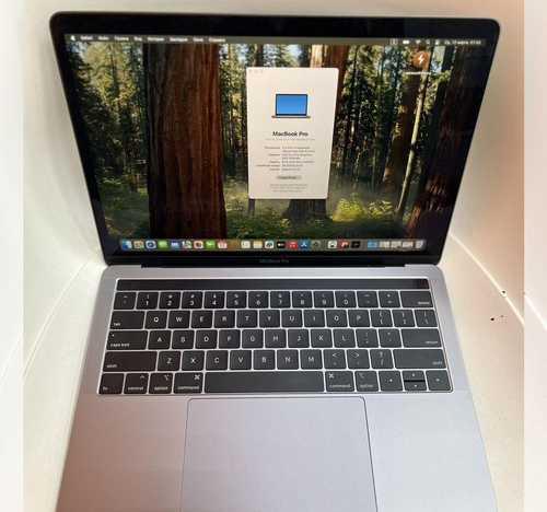 Apple macbook pro 13 i5/8/256Gb A1989