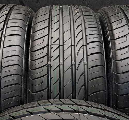 Doublestar DU01 215/50 R17 91V