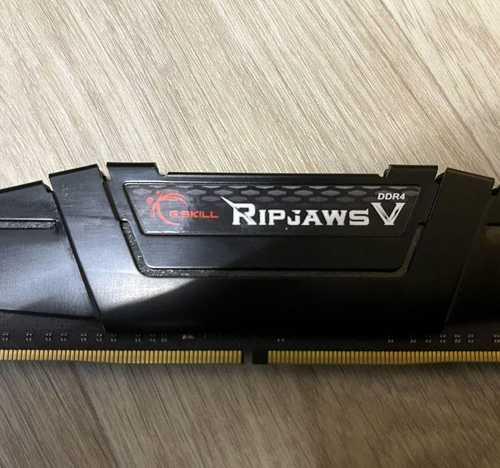 Оперативная память ddr4 8gb g.skill ripjaws