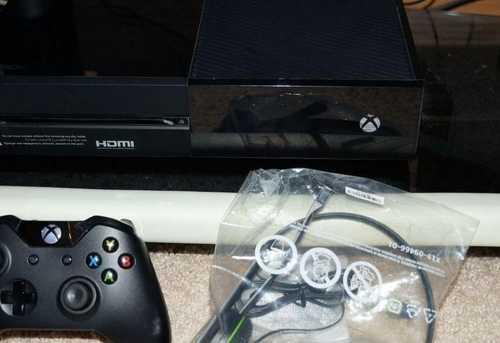 Microsoft Xbox ONE 500Гб + 12 игр