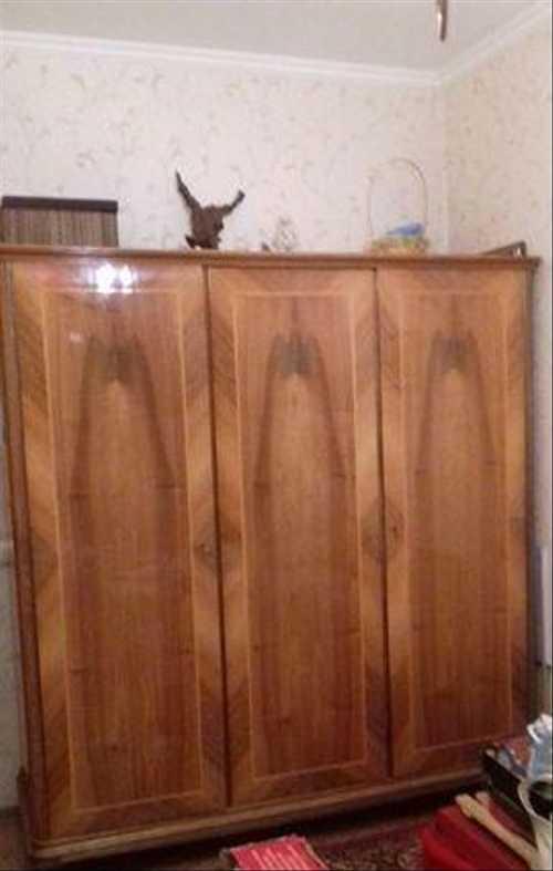 Советский спальный деревянный гарнитур