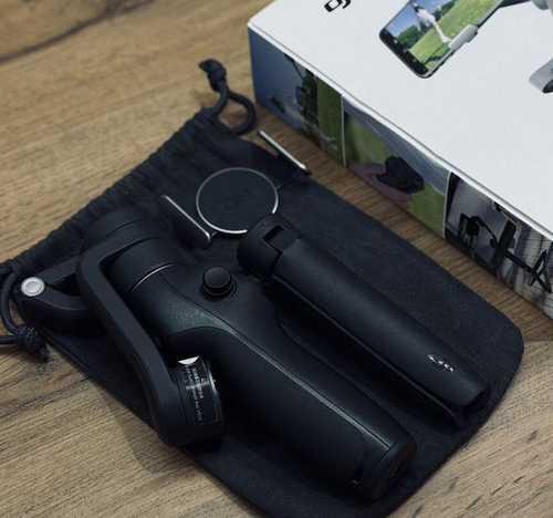 Стабилищатор Dji osmo mobile 6