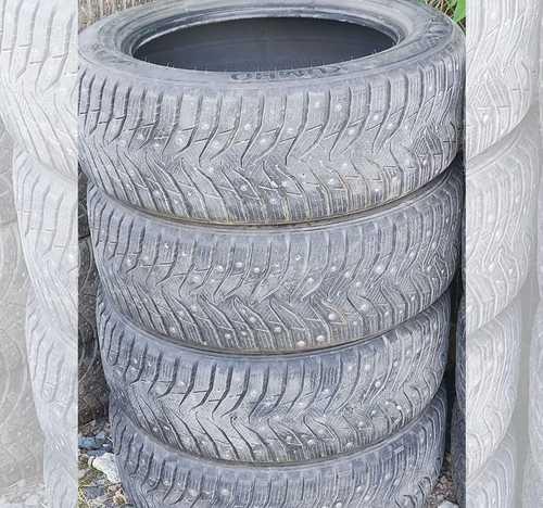 Зимние шины Kumho 225 55 18 шипы