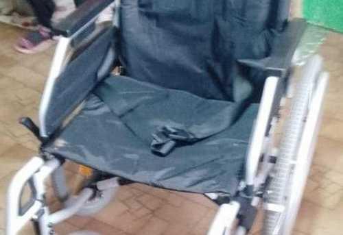 Инвалидная коляска новая,торг уместен