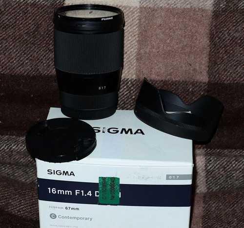 Объектив Sigma 16mm 1,4 DC DN под Canon EF-M