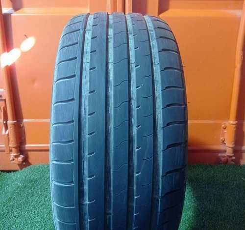 Windforce Catchfors UHP 275/40 R20 106W