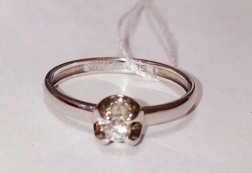 Кольцо в белом золоте с бриллиантом 17.5 размер