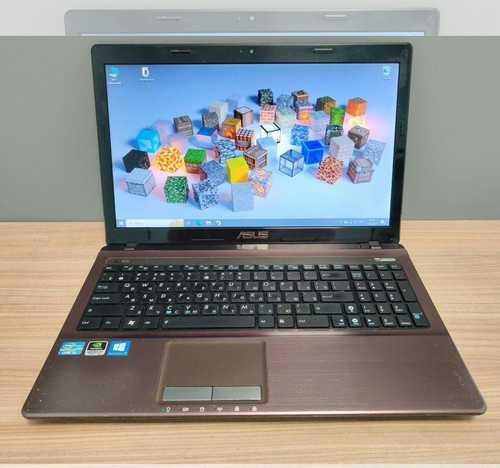 Ноутбук Asus/i3-2310m/GeForce GT520MX/RAM 8Gb