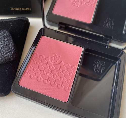 Румяна guerlain rose aux joues 06 pink me up