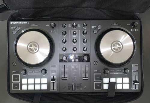 Dj контролер Traktor Kontrol S2 MK3