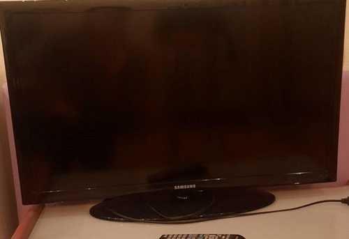 Телевизор samsung 32D (80см)