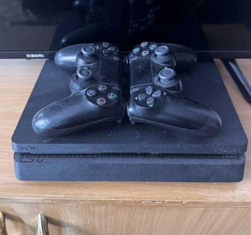 Ps4 slim 1tb с играми