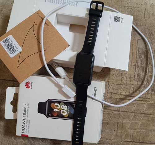 Часы huawei band 7