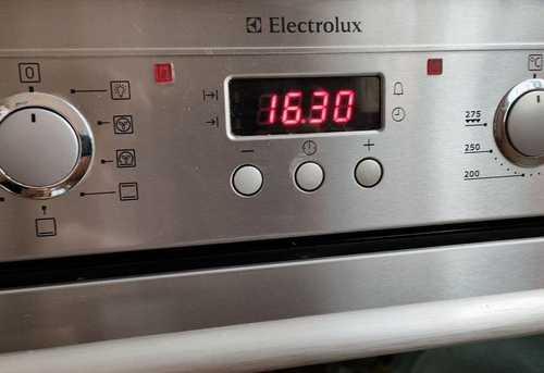 Духовой шкаф Electrolux EBO53100X