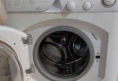 Продам стиральную машинку на запчасти/ремонт