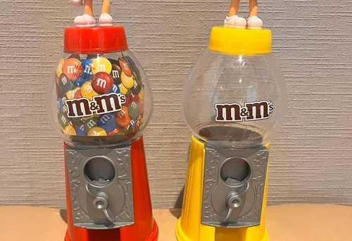 Копилка для драже M&M's