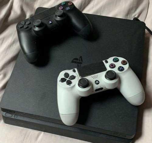Sony playstation 4 slim