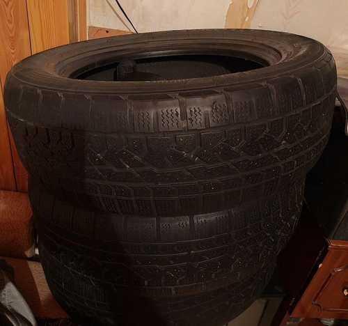 Kumho I'Zen RV Asymmetric 245/60 R18 105H