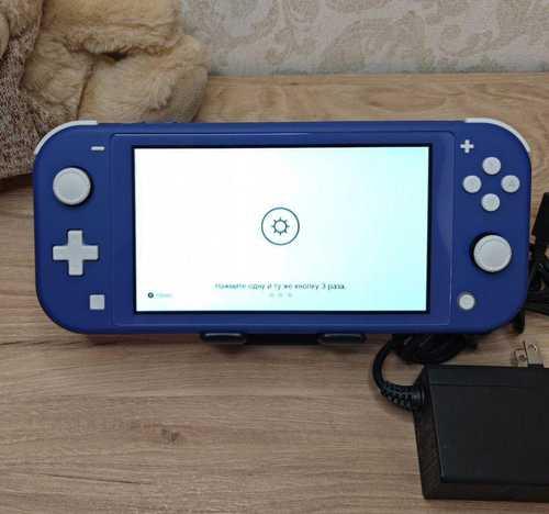 Nintendo Switch Lite прошитая   SD карта на выбор