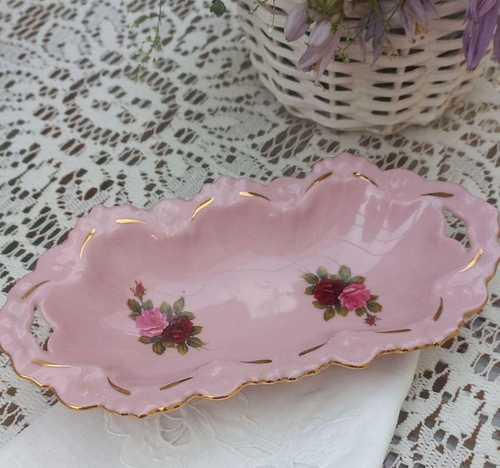 Тарелочка из розового фарфора/ чехия