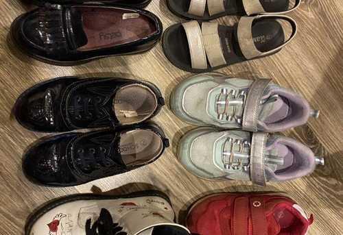 Обувь 6пар:туфли,лоферы,кроссовки,ботинки,сандалии