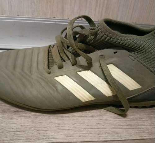 Бутсы adidas predator