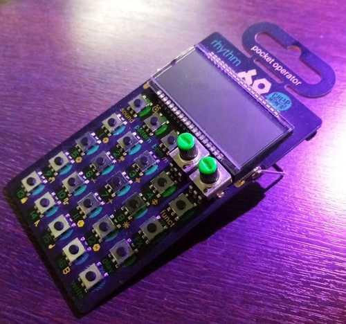 Синтезатор Teenage Engineering PO-12 Rhythm