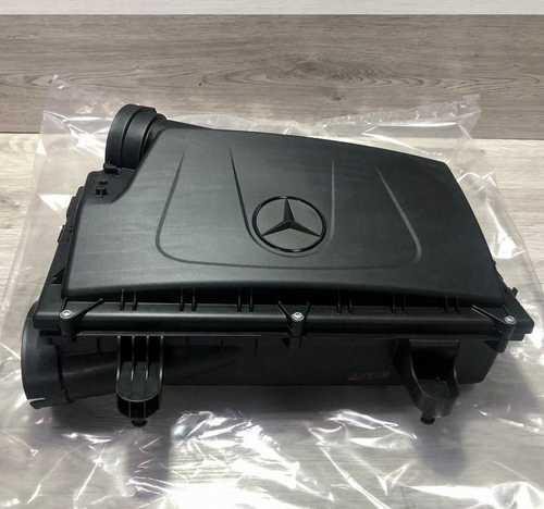 Корпус воздушного фильтра Mercedes W447