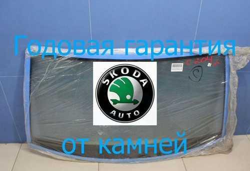 Лобовое стекло Skoda Yeti замена за час