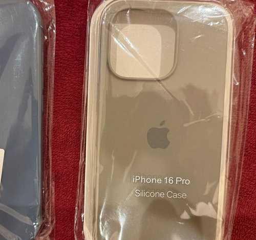 Силиконовый чехол для iPhone 16 pro