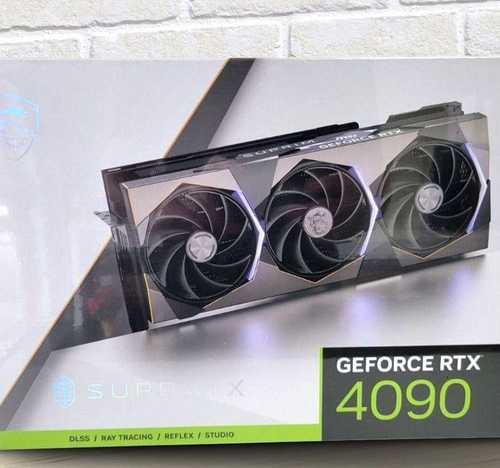 Видеокарта MSI GeForce RTX 4090 suprim X