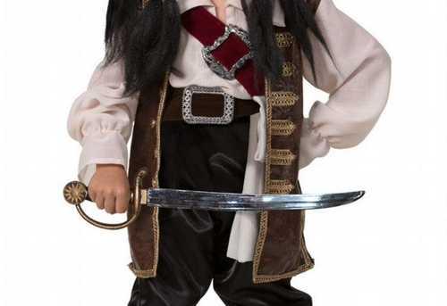 Яркий костюм капитана пирата Джека из фильма