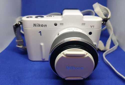 Компактный фотоаппарат nikon 1v1
