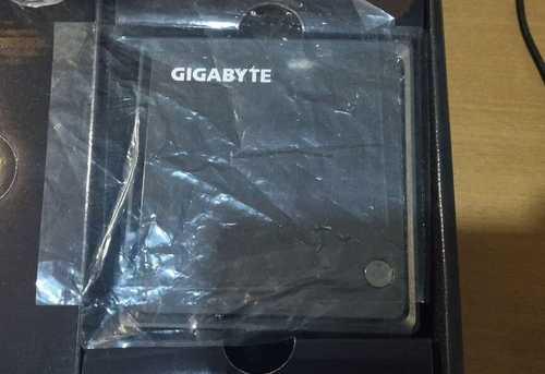 Минипк на платформе Gigabyte Brix GB-bace-3000