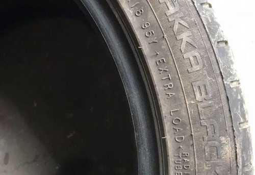Nokian Tyres Hakka Black 2 225/45 R18 и 255/40 R18